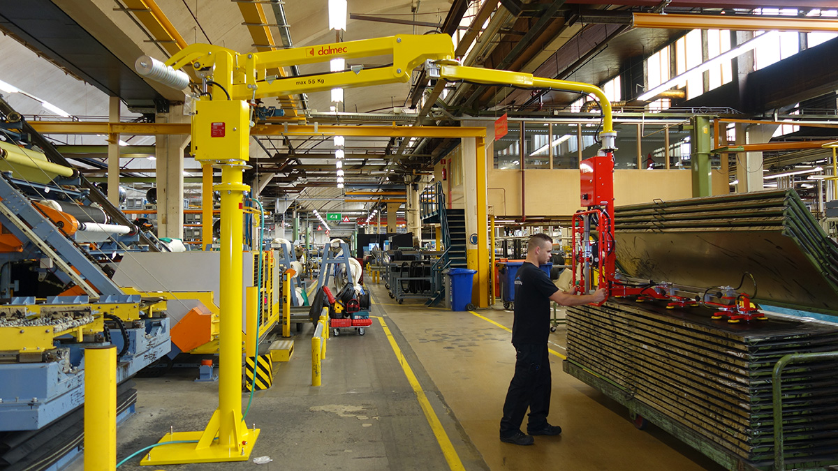 About Dalmec Industrial Manipulators | Dalmec | Dalmec UK