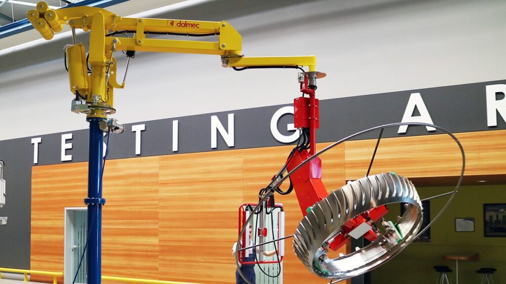 Industrial Manipulators for Aerospace Industry - Dalmec UK